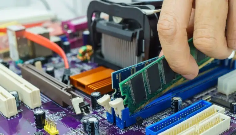 DRAM light on motherboard Flash? What is it Indicating?