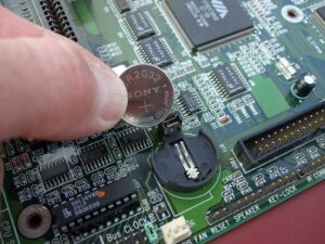 4 Types of CMOS Battery used in Computers - ComputerMesh